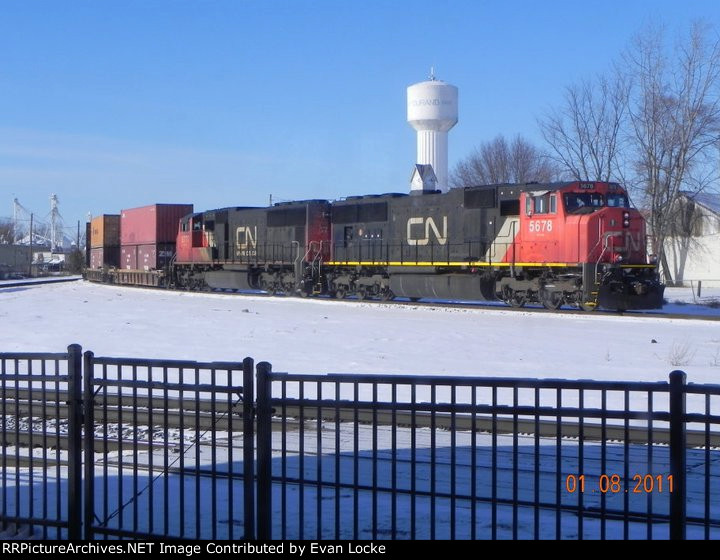 CN X489-08 Sits at Durand, With 2 CN SD75is